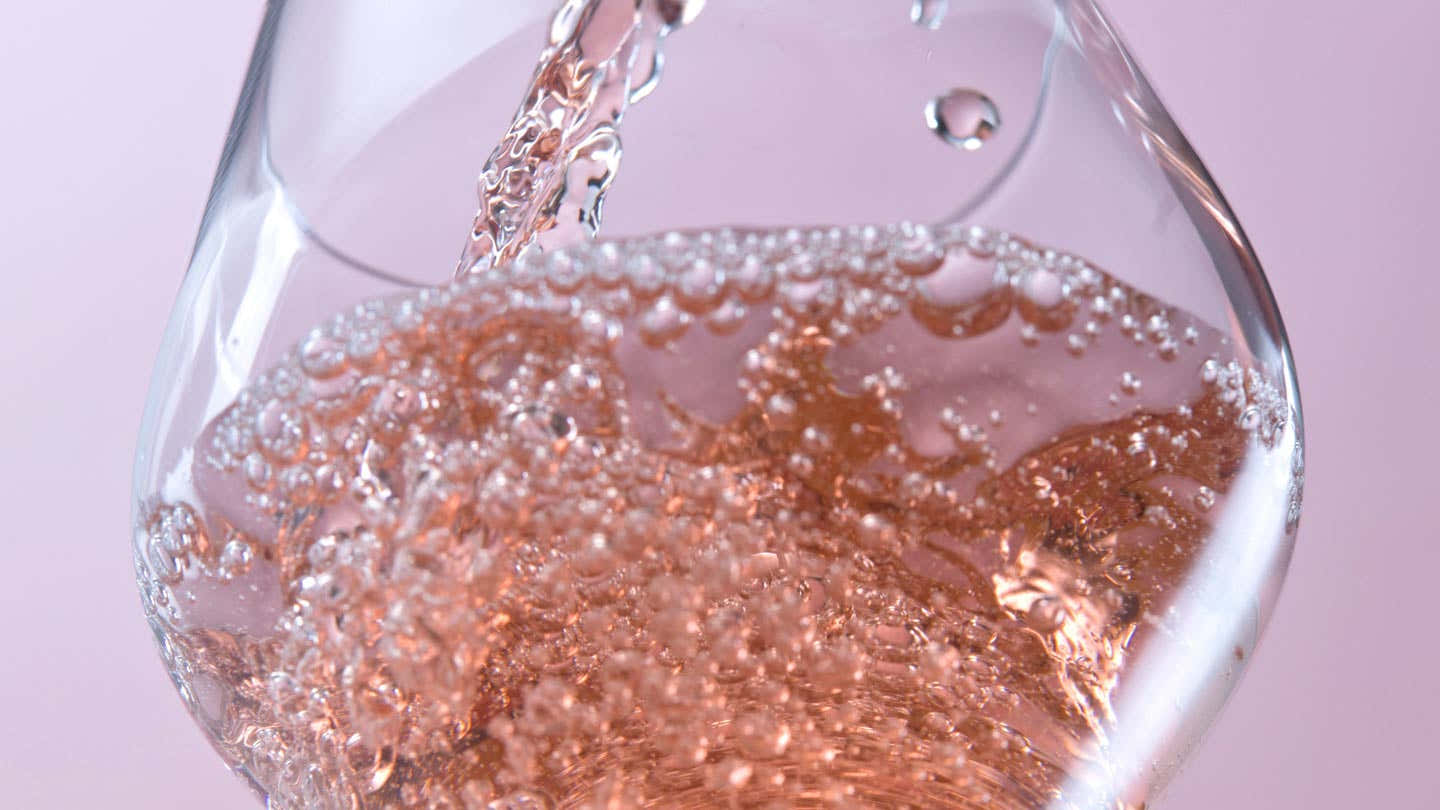 Can I Breastfeed After Drinking Alcohol? – Willow Pump