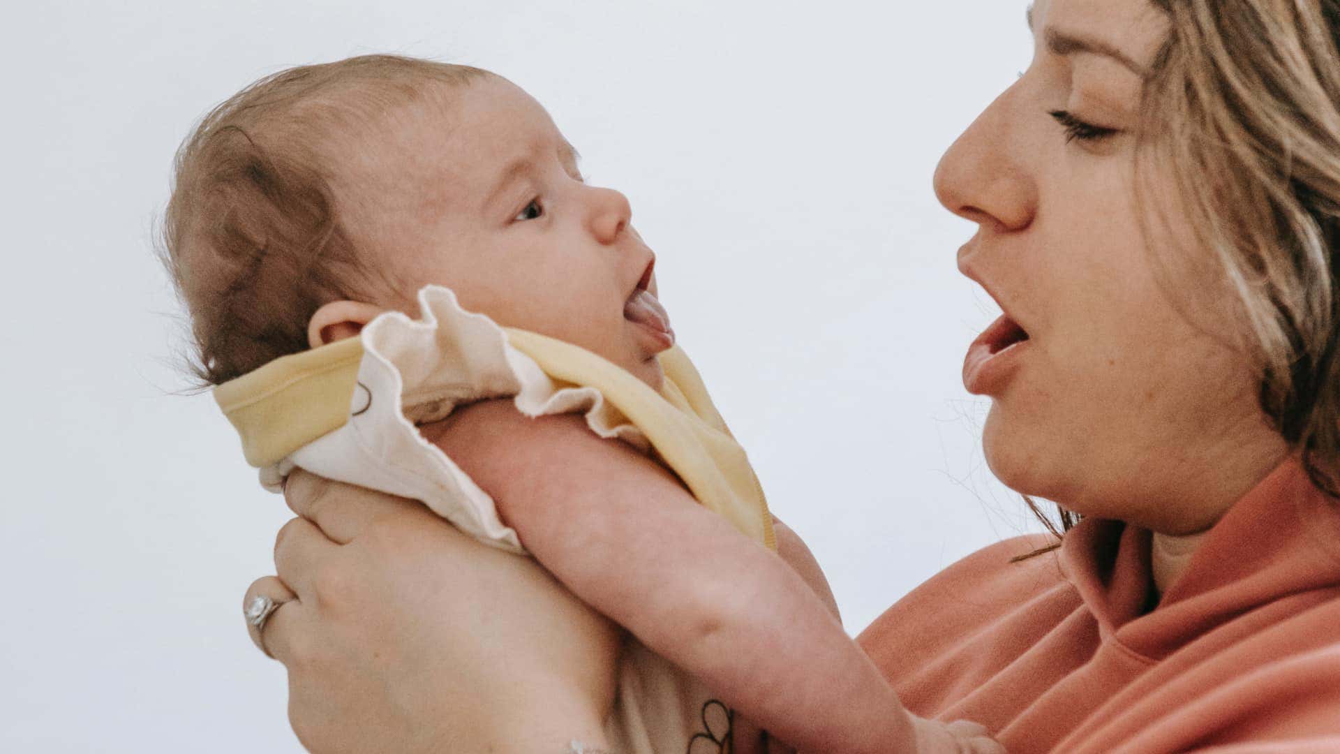 The Once-a-Week-Pooper Has Entered the (Mom) Chat – Willow Pump