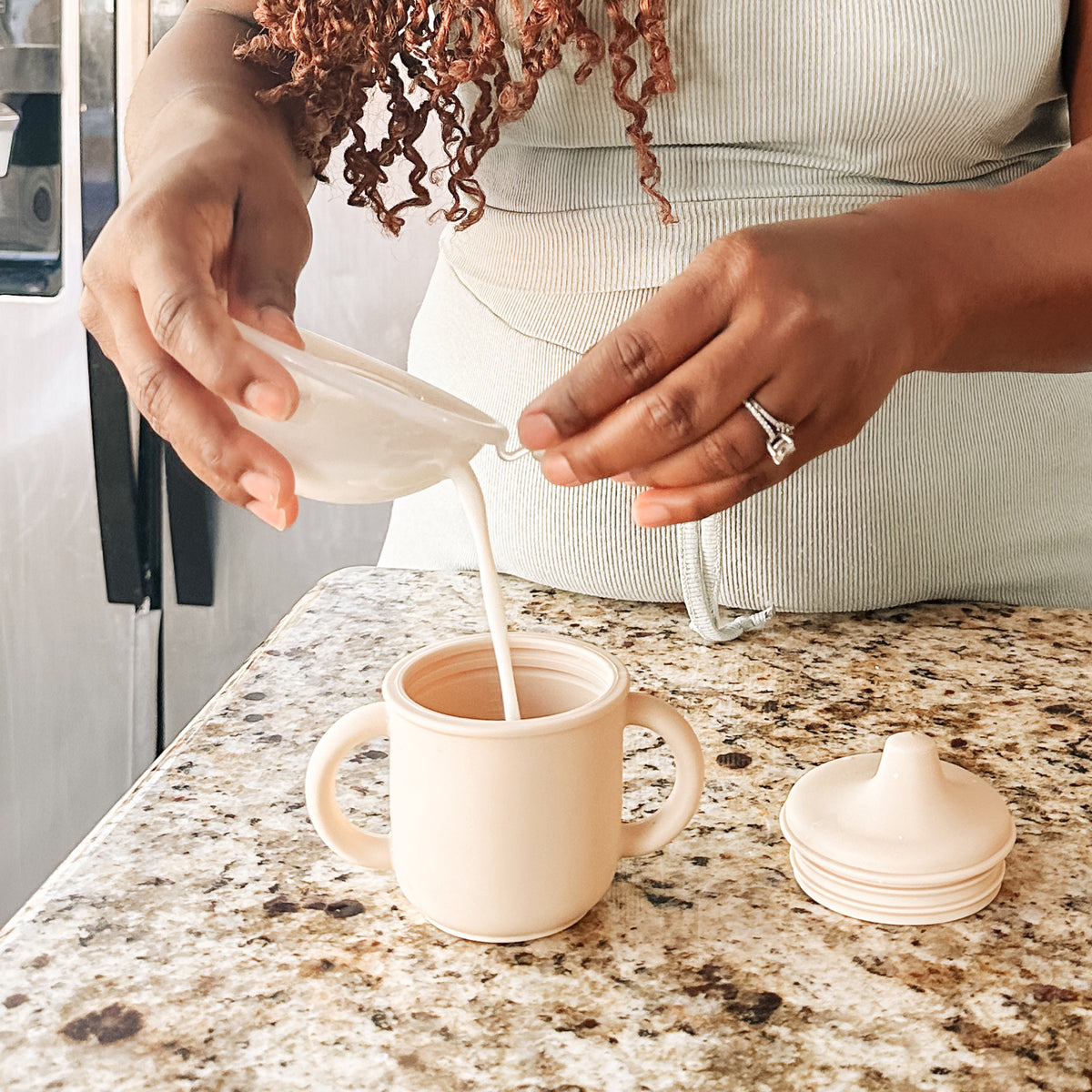 Catch-All Milk Cups: Our Breast Milk Collection Cups | Willow – Willow Pump