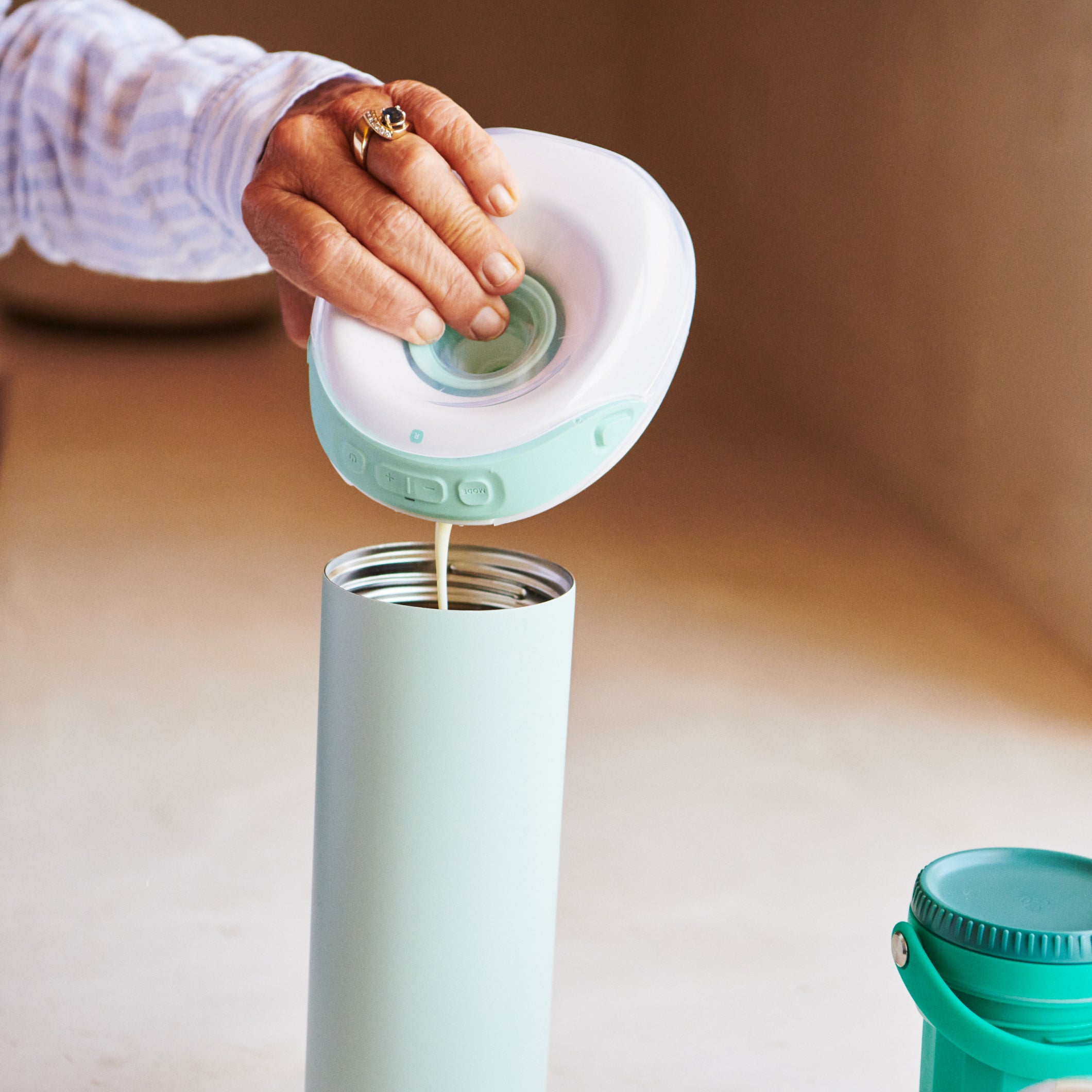 Willow: Wearable Breast Pump – Willow Pump